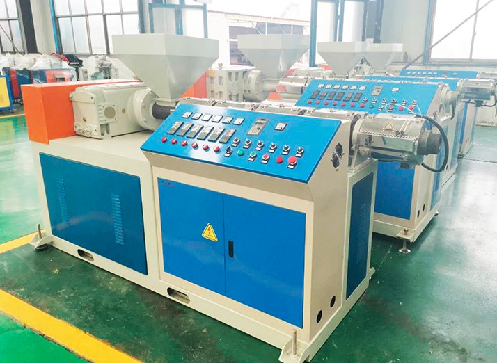 PP meltblown non-woven fabric production line - Polyretec